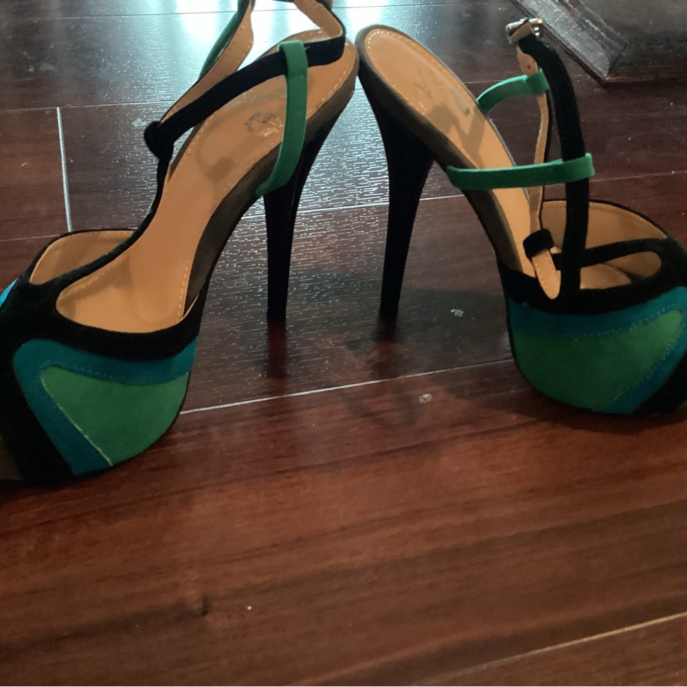 Victoria Secret Colin Stuart Heels - Gem